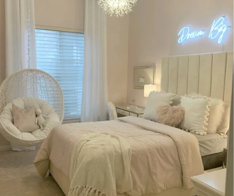 Creating a Positive Environment Through Thoughtful Home Décor - The Art ...